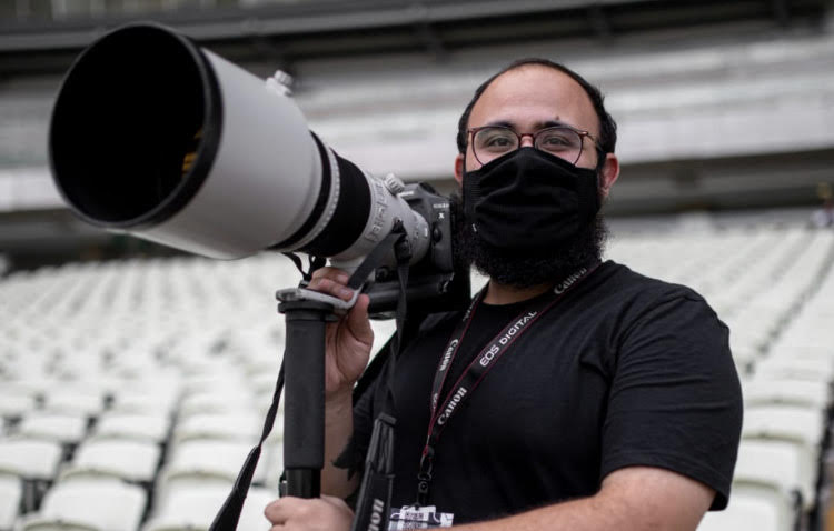 Repórter fotográfico: o profissional que vê o mundo por trás de uma ...